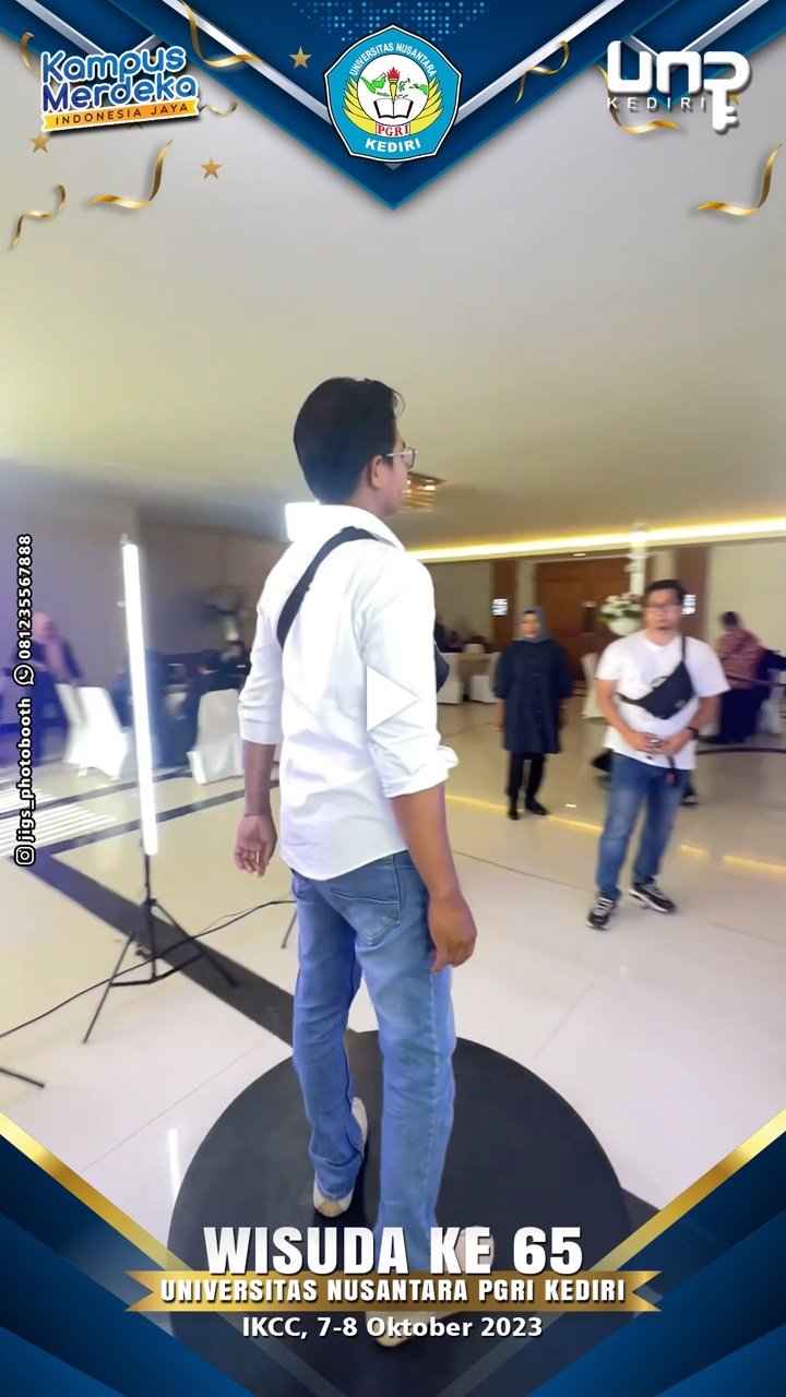 Wisuda Ke 65 UNP Kediri